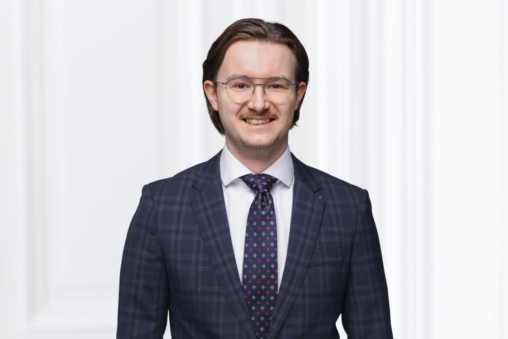 Our Team | Julian Riedel | M&A | Corporate Finance